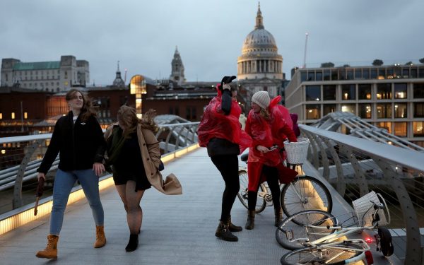 Storm Darragh: A Devastating Weather Phenomenon That Paralyzed the UK ...